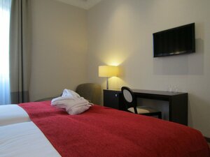 Hotel Parque - Balneario Termas Pallares (Comunidad Autónoma de Aragón, Zaragoza, Calle de la Constitución, 20), otel  Aragon'dan