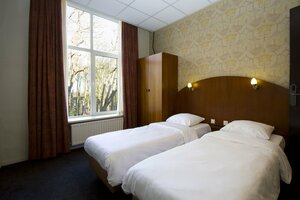 Conference & Hotel Bovendonk (Hofstraat No:8), otel  Halderberge'den