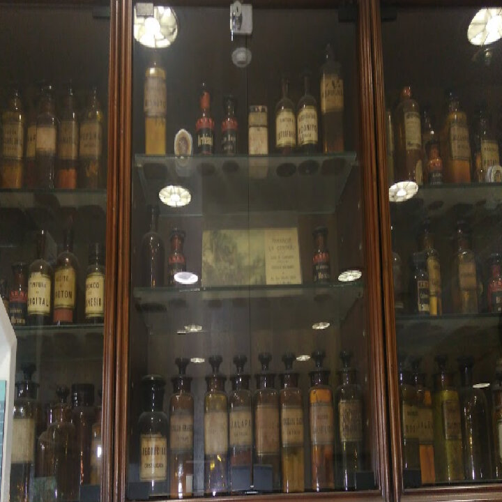 Eczaneler Farmacia Homeopática Comastri, , foto