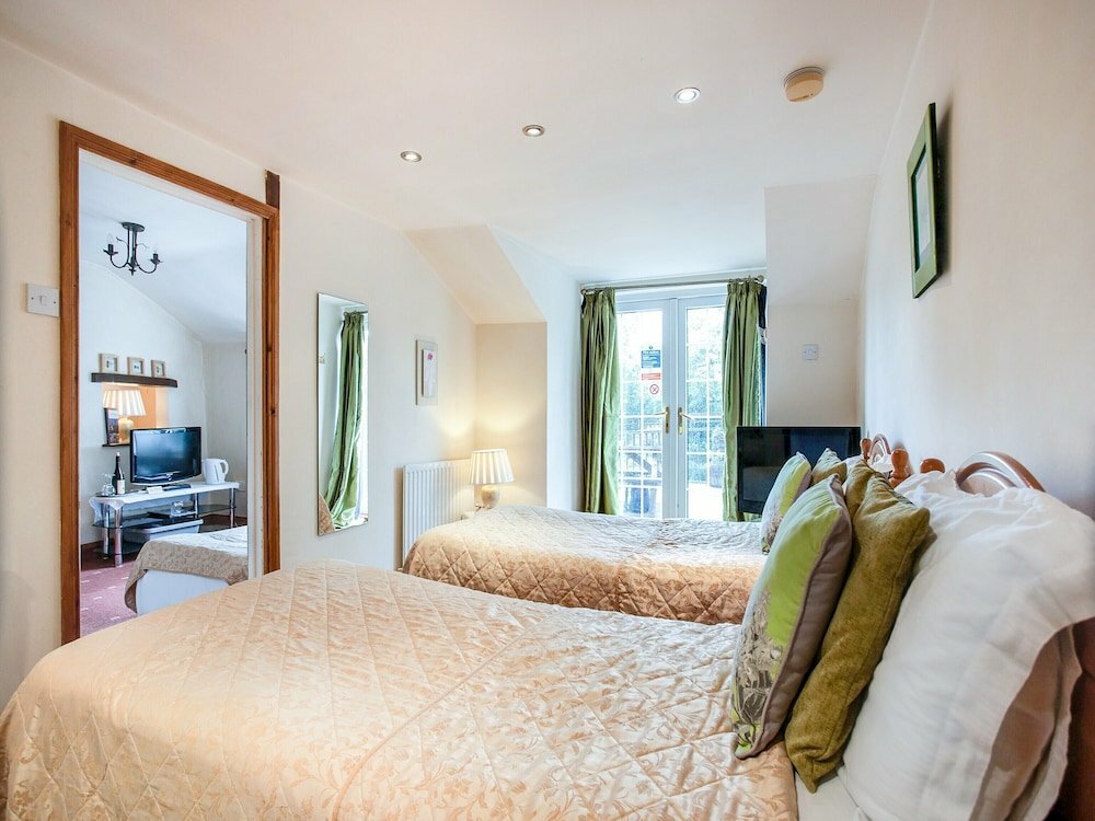 Otel The Old Mill by Oyo, İngiltere, foto