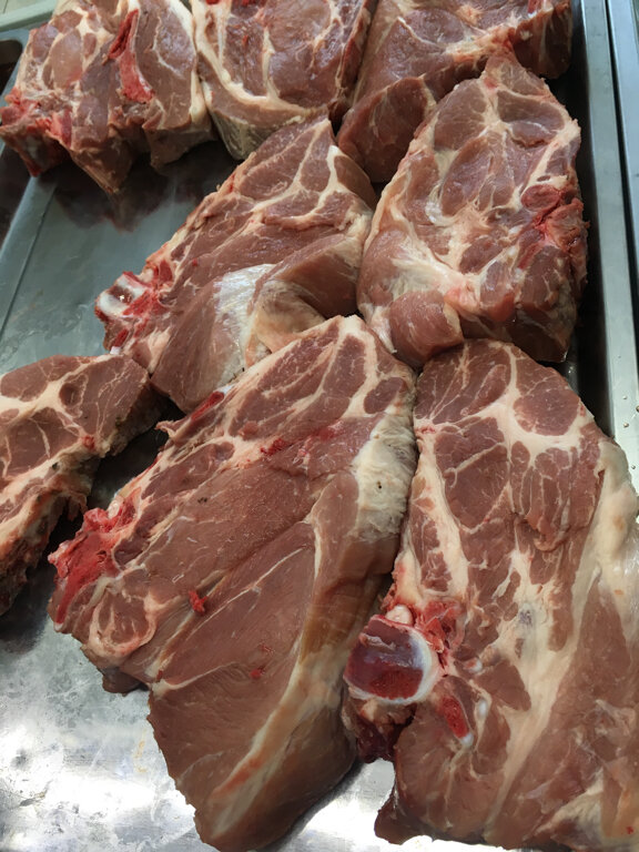 Kasap, şarküteri Мяско, Ulyanovskaya oblastı, foto