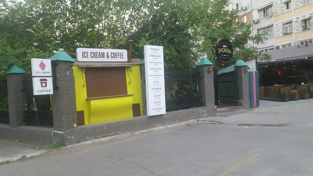 Kafe Smokkin open air, Taşkent, foto