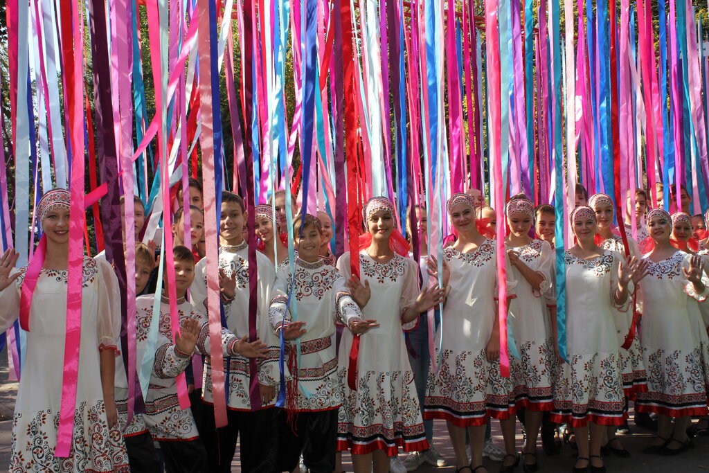 Belediyeler, devlet daireleri Dom druzhby narodov, Samara, foto