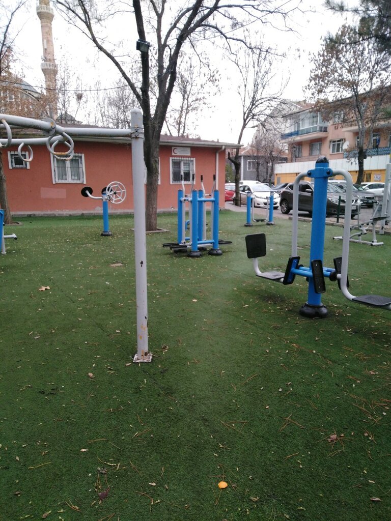 Parklar ve ormanlar Şehit Yavuz Parkı, Ankara, foto