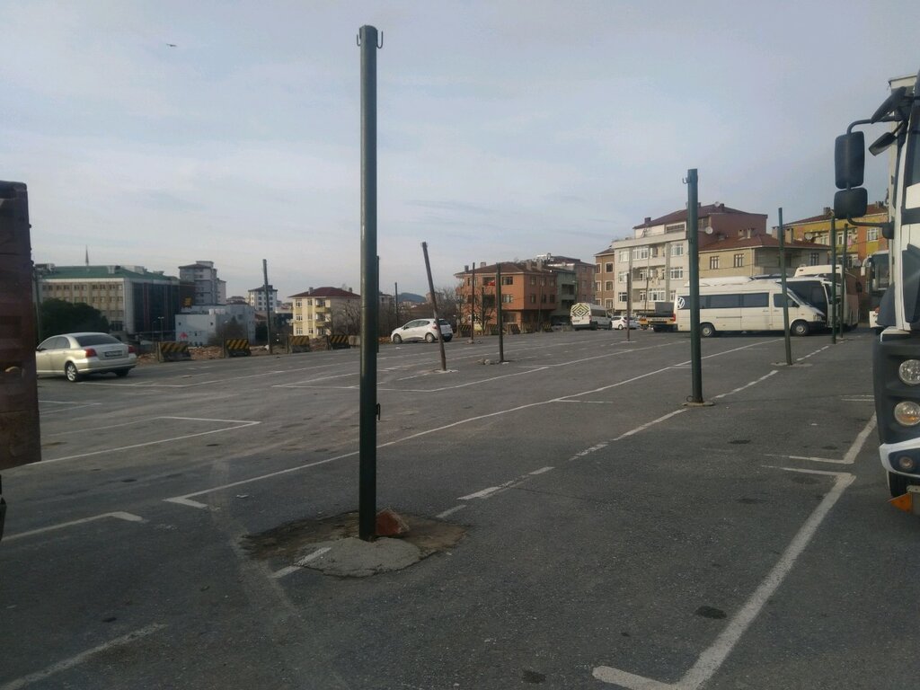 Pazarlar ve çarşılar Dudullu Semt Pazarı, İstanbul, foto