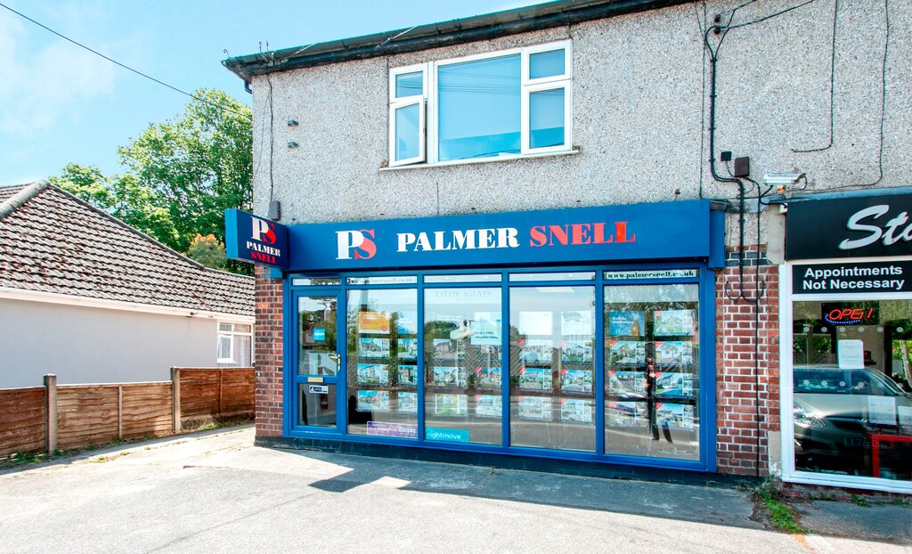 Arazi dizisi Palmer Snell Estate Agent Upton, İngiltere, foto