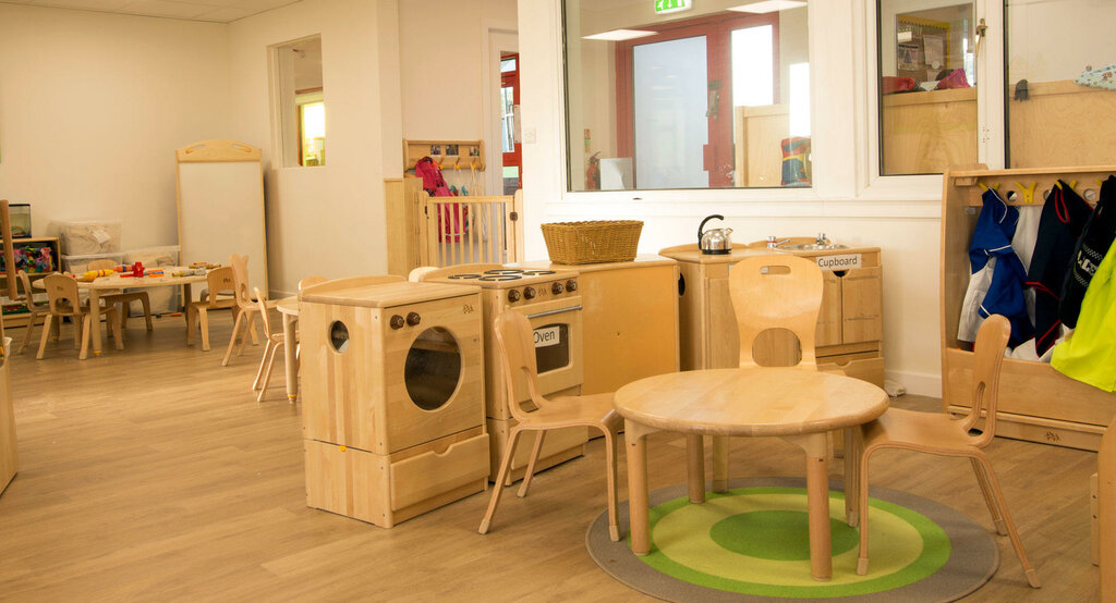 Ortaokul Bright Horizons Bishopbriggs Early Learning and Childcare, Doğu Dunbartstonshire Konseyi, foto