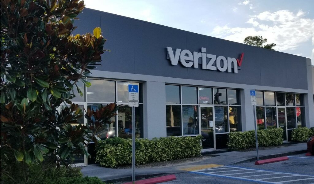 Cep telefonu ve aksesuarları satış mağazaları Verizon Authorized Retailer - Cellular Sales, Florida Eyaleti, foto