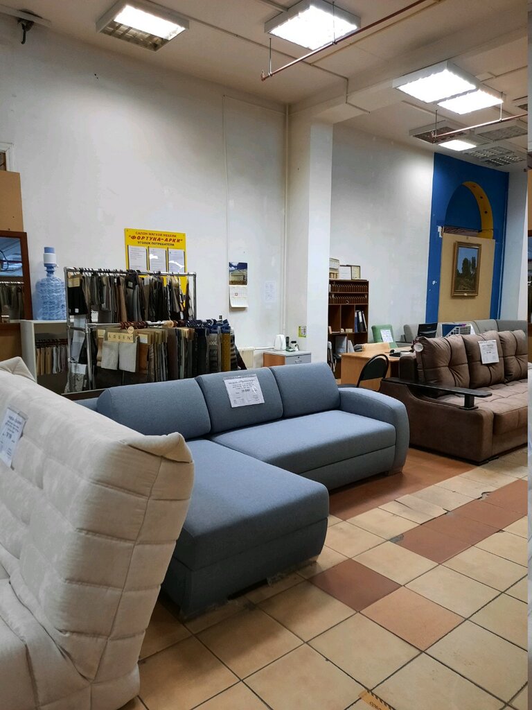 Mobilya mağazaları Fortuna Arki, Volgograd, foto