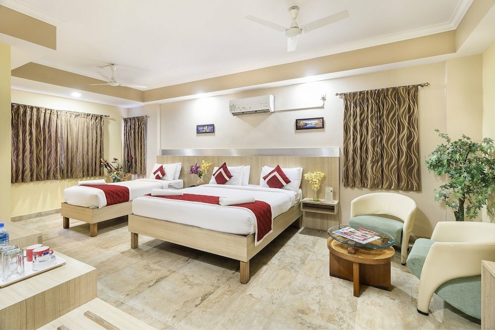 Otel Hotel Royal Opera, Bangalor, foto