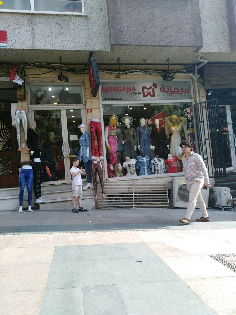 Giyim mağazası Morgana Pardesü, İstanbul, foto