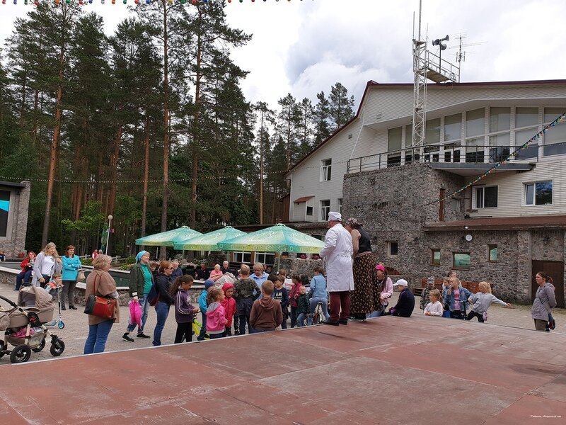 Tatil altyapısı Райвола, обеденный зал, Saint‑Petersburg ve Leningradskaya oblastı, foto