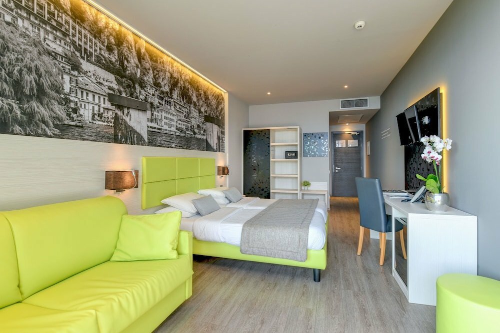 Otel Albergo La Fiorita, Lombardiya, foto