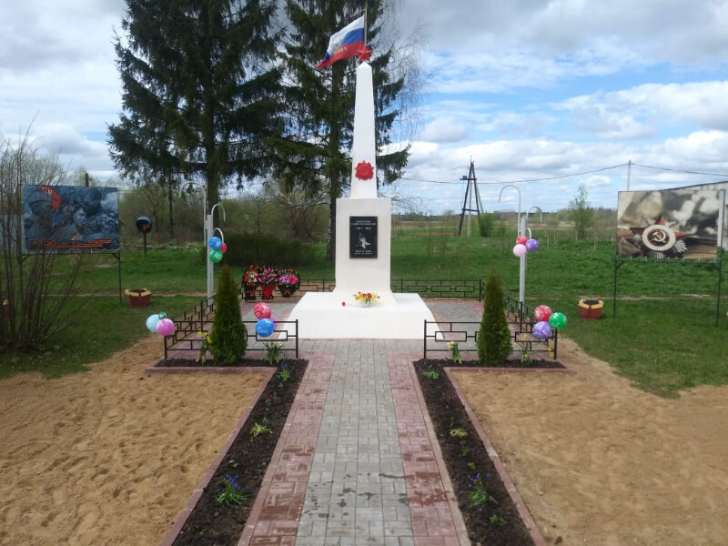 Anıt, heykel Обелиск Славы, Tverskaya oblastı, foto