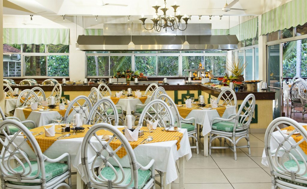 Otel Neptune Beach, Dünya, foto
