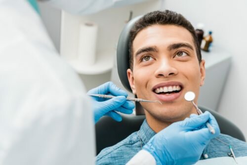 Özel ağız ve diş sağlığı klinikleri ve muayenehaneleri Comfort Dental of Framingham, Massachusetts, foto