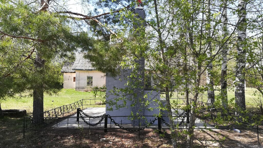 Anıt, heykel Памятник Великой Отечественной войны, Nijegorodskaya oblastı, foto
