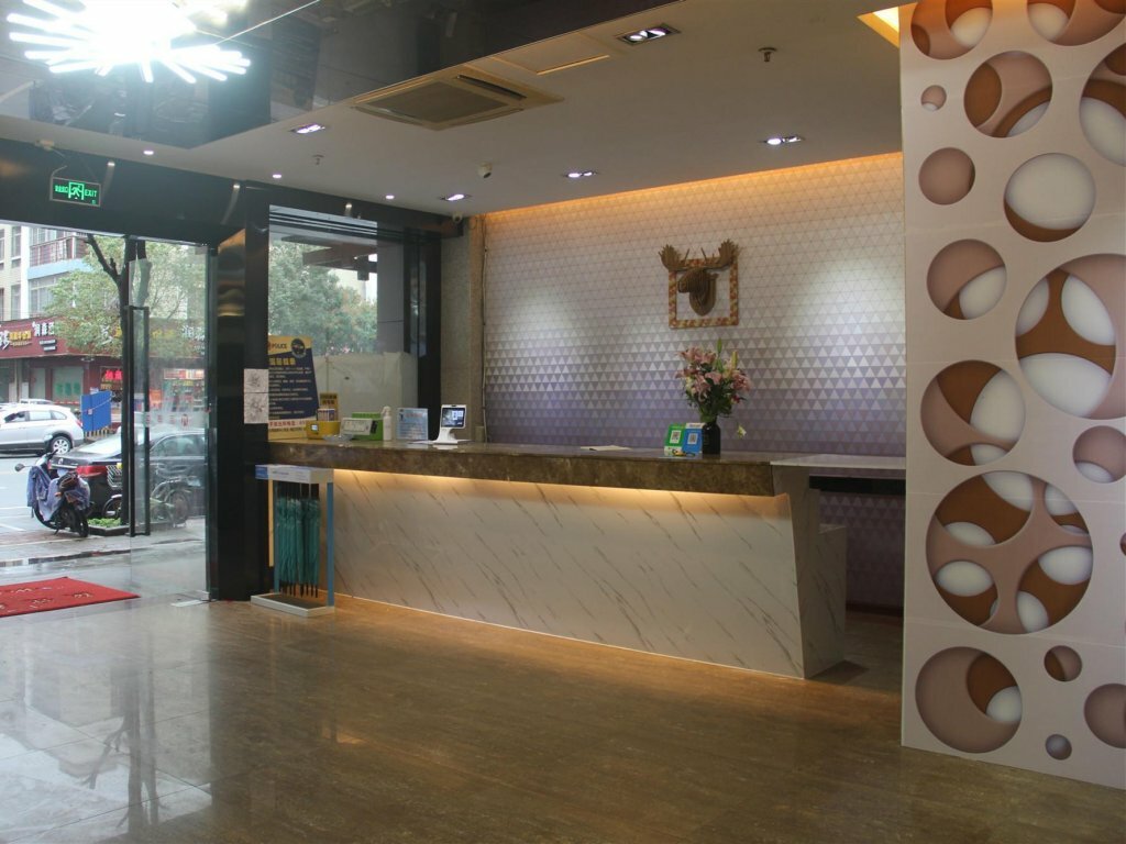 Otel Pai Hotel Nanning Jiangnan Wanda Plaza Shizhulin Metro Station, Nanning, foto