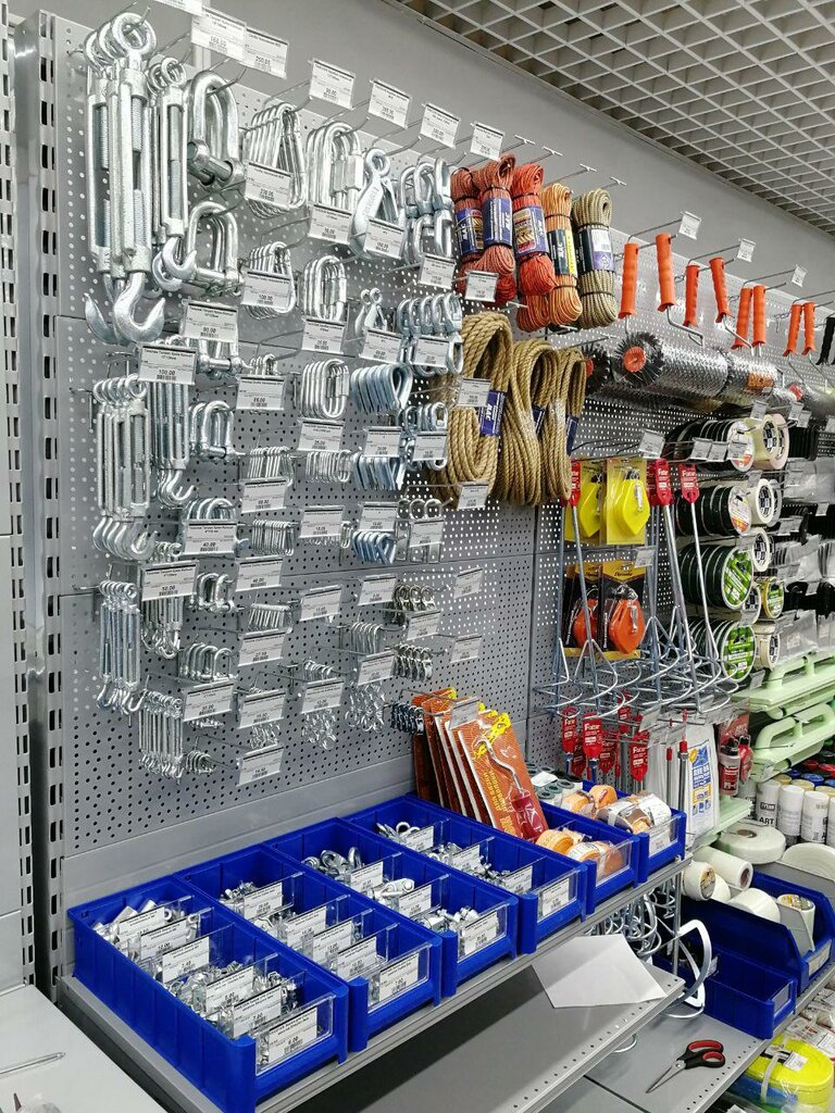 Elektrik ve benzinle çalışan aletler Левша, Saint‑Petersburg, foto