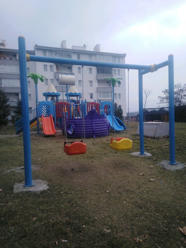 Parklar ve ormanlar Polis Lojmanları Parkı 2, Ankara, foto