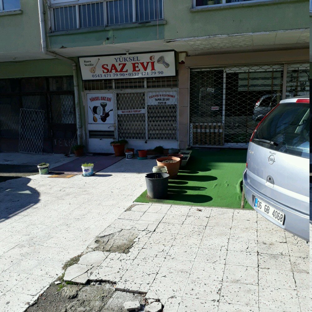 Müzik enstrumanların tamiri Yüksel Saz Evi, Ankara, foto