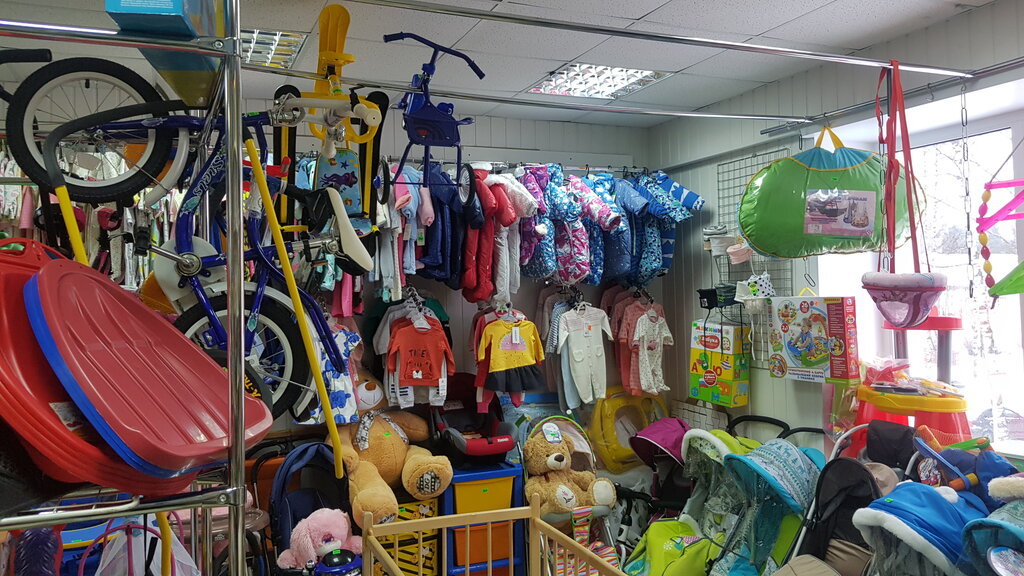 Çocuk mağazaları Мир Детства, Vologodskaya oblastı, foto