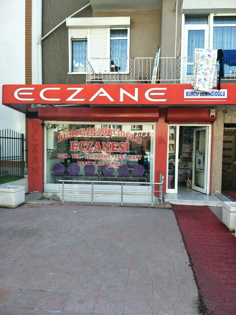 Eczaneler Burcu Demircioğlu Eczanesi, Ankara, foto