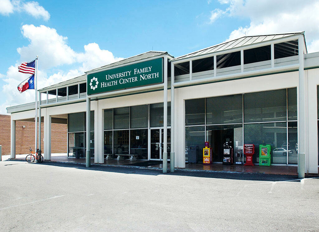Tıp merkezleri ve klinikler North - University Family Health Center, San Antonio, foto