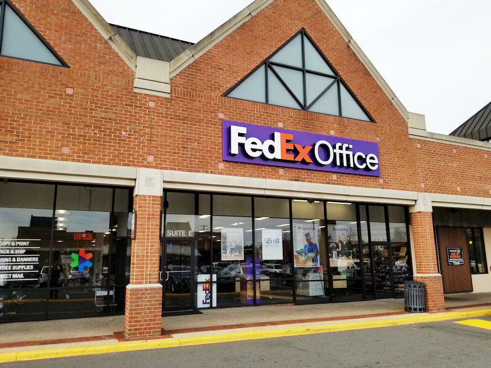 Fotokopi dükkanları FedEx Office Print & Ship Center, Virginia, foto