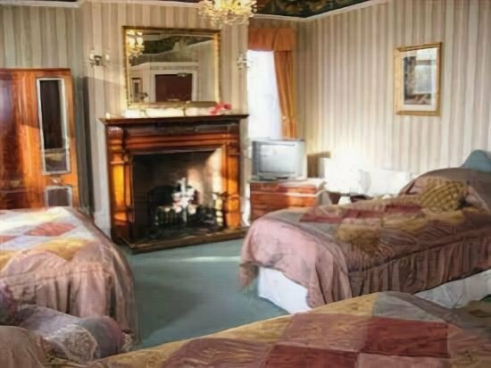 Otel The Knoll Guesthouse, Newport, foto