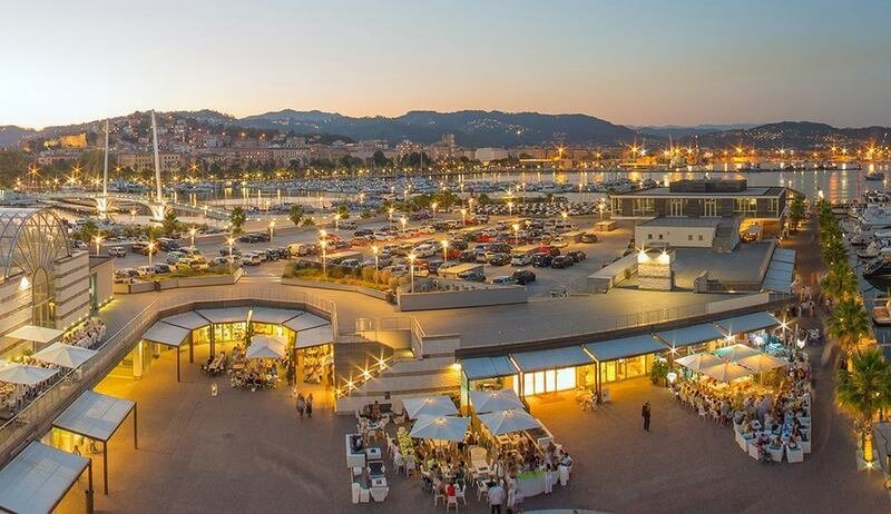 Tekne, kayık, yat Mirabello Services, La Spezia, foto