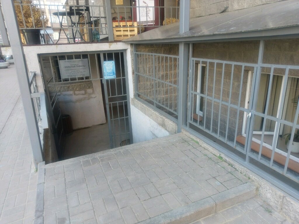 Konut servisleri kuruluşları TSZh Zolotaya gavan, Saint‑Petersburg, foto