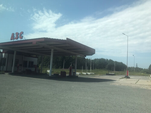 Benzin istasyonu АЗС, Tümen (Tiumenskaya) oblastı, foto