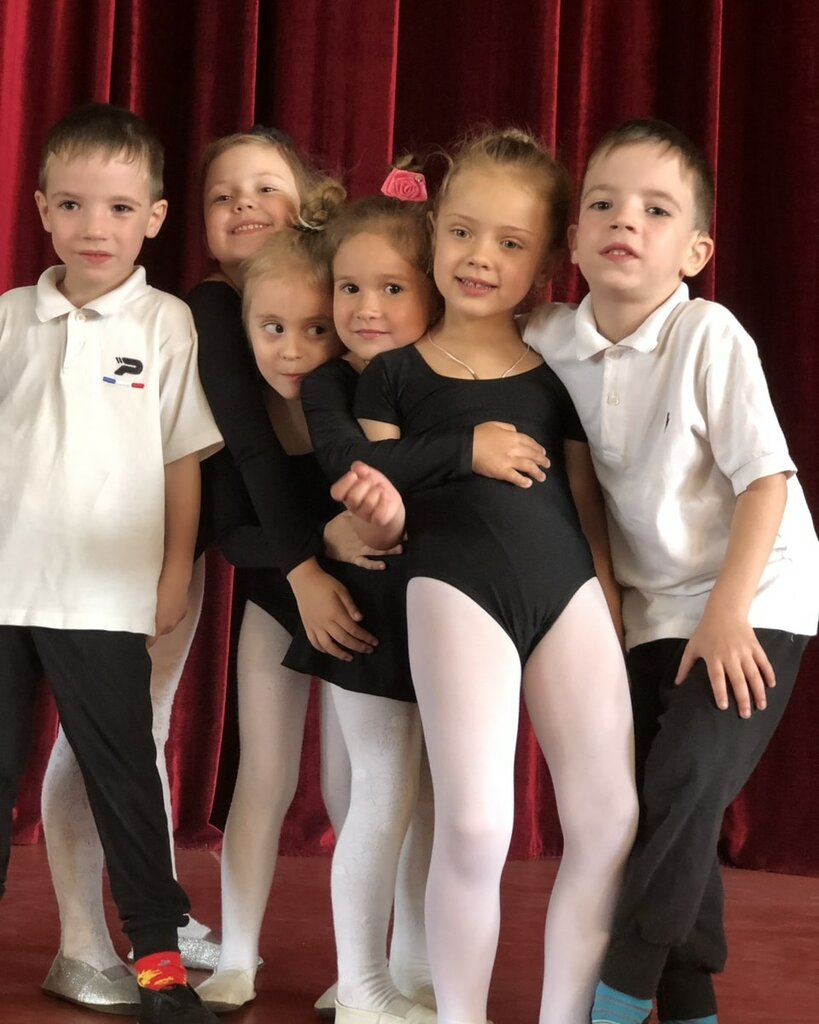 Çocuk ve gençlik merkezleri Dosug, Harkiv, foto