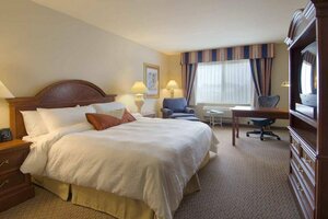 Hilton (Wisconsin, Winnebago County, Oshkosh, West 20th Avenue), otel  Oshkosh'tan