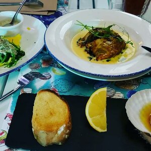 Rakushka Midyayka (улица Дражинского No:31Г, Ялта), restoran  Yalta'dan