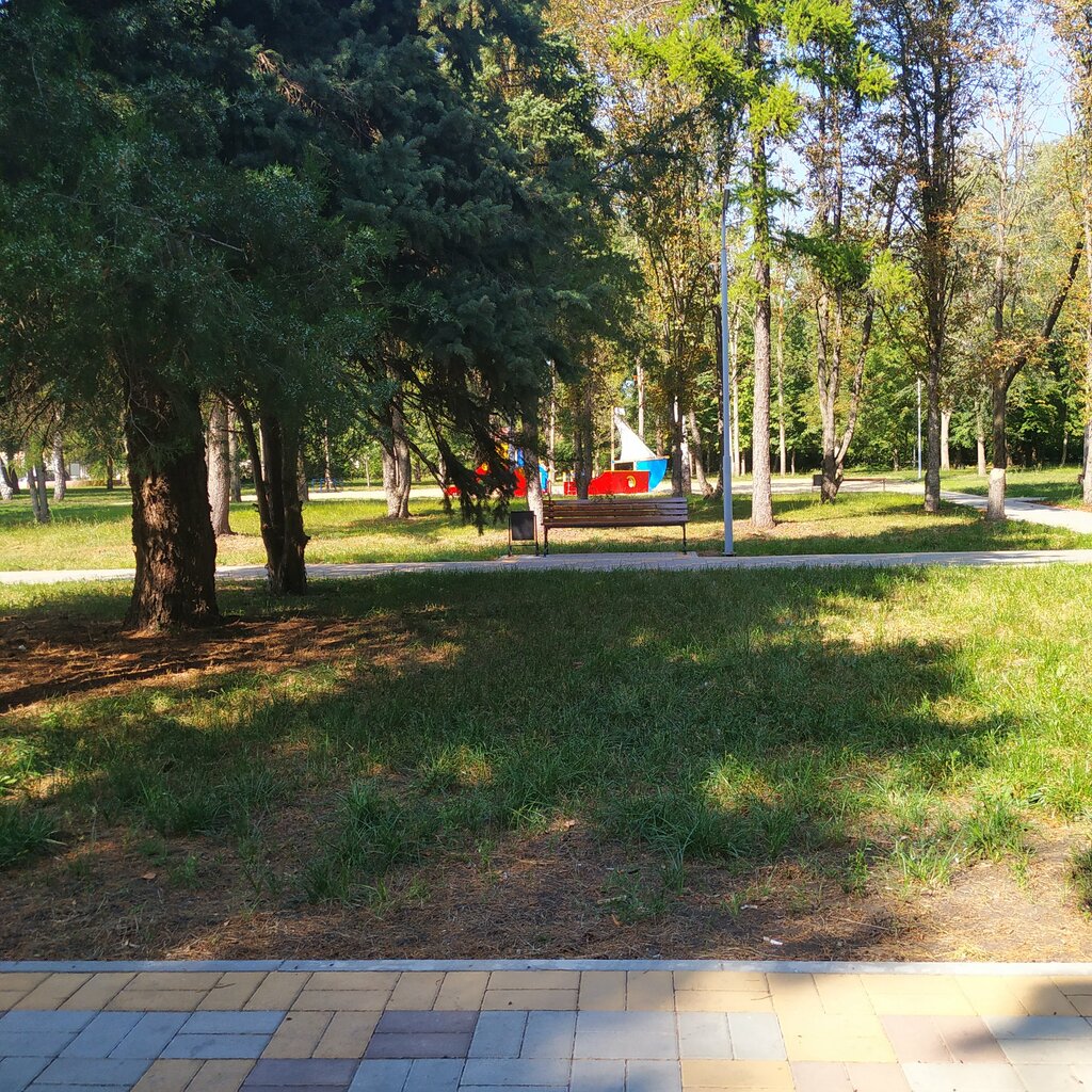 Kültür ve eğlence parkları Ясенковский парк, Voronejskaya oblastı, foto