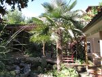 Guest house Sofiya (Фруктовая улица No:1А, село Малореченское), otel  Kırım Cumhuriyeti'nden