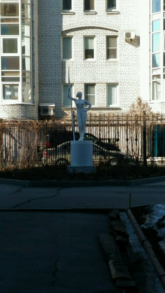 Park, sokak heykeli Девушка с веслом, Omsk, foto