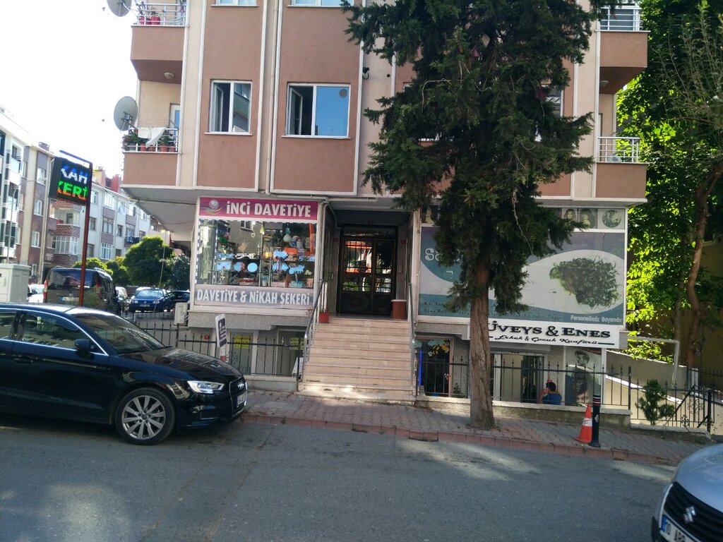 Kuaförler Üveys & Enes Erkek Ve Çocuk Kuaförü, İstanbul, foto