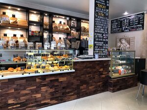 Baguette Cafe (ulitsa Komarova No:2к3, Mytischi), kahve dükkanları  Mytişçi'den