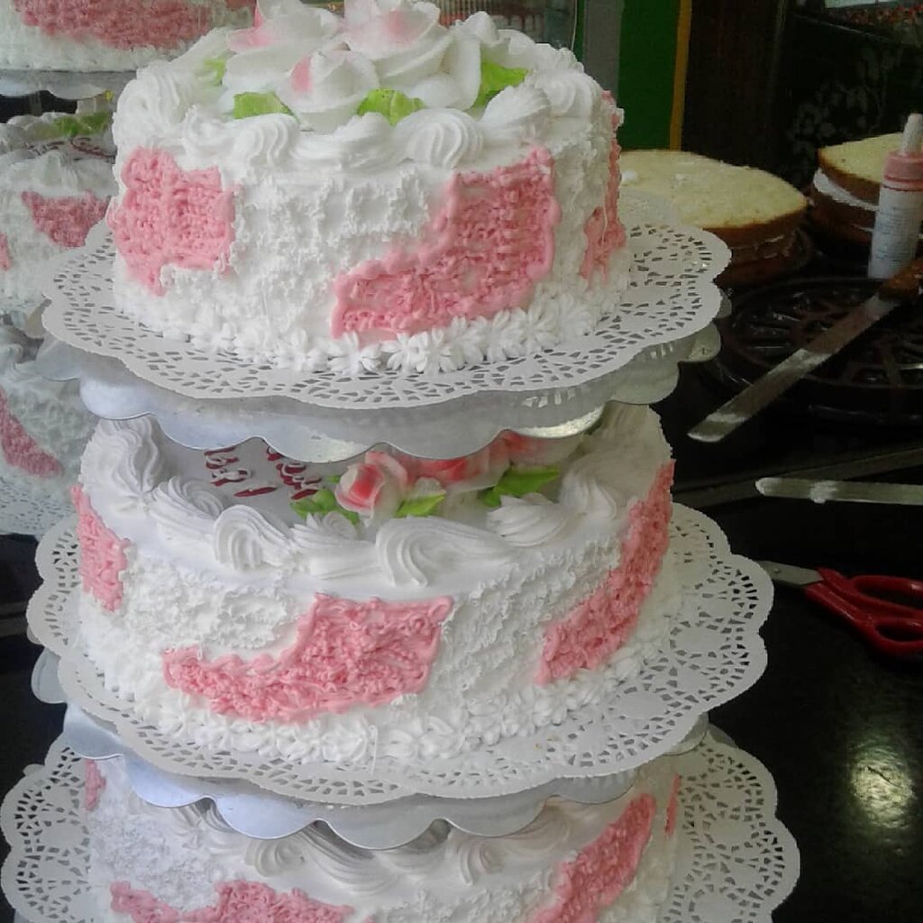 Pasta, şekerleme ve tatlı Shirin. Home Bakery, Suğd (Sogd) ili, foto