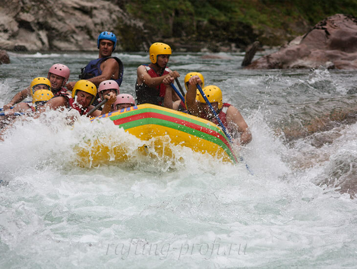 Resort oteller, tesisler Rafting-profi, Adıge Cumhuriyeti, foto