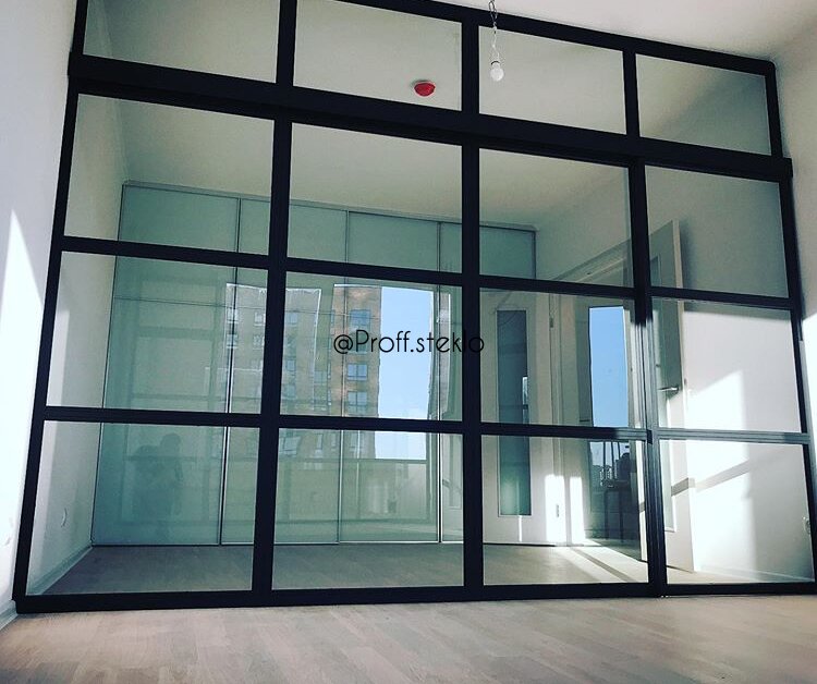 Ayna yapımı ve montaj hizmetleri Narezka stekla ProffSteklo, Lipetsk, foto