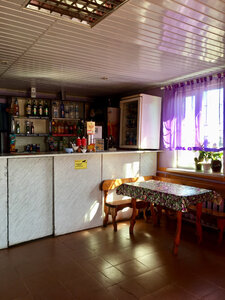 Kaspiy (Voronezh Region, Novousmanskiy rayon, Nizhnekatukhovskoye selskoye poseleniye, selo Nizhnyaya Katukhovka), kafe  Voronejskaya oblastından