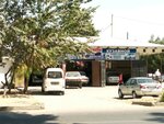 Car Service (Oltinsoy Street No:36), express yağ değişim noktası  Taşkent'ten