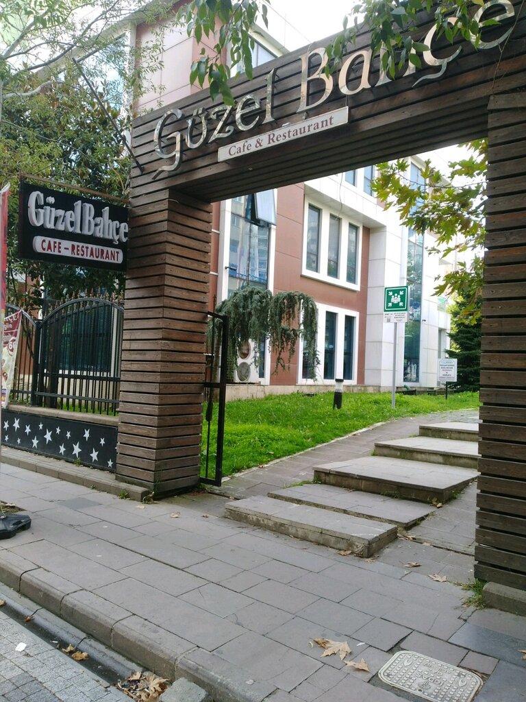 Kafe Güzel Bahçe Nargile Cafe, İstanbul, foto