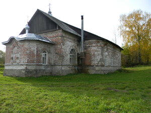 Tserkov Ikony Bozhiyey Materi Feodorovskaya V Khomutovo (Kostroma Region, Ostrovskiy munitsipalny okrug, selo Khomutovo), ortodoks kiliseleri  Kostromskaya oblastından