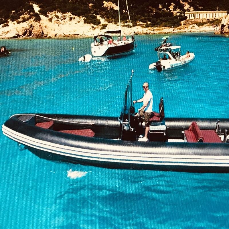 Karavan Gommoni Ribmarine, Sardunya, foto
