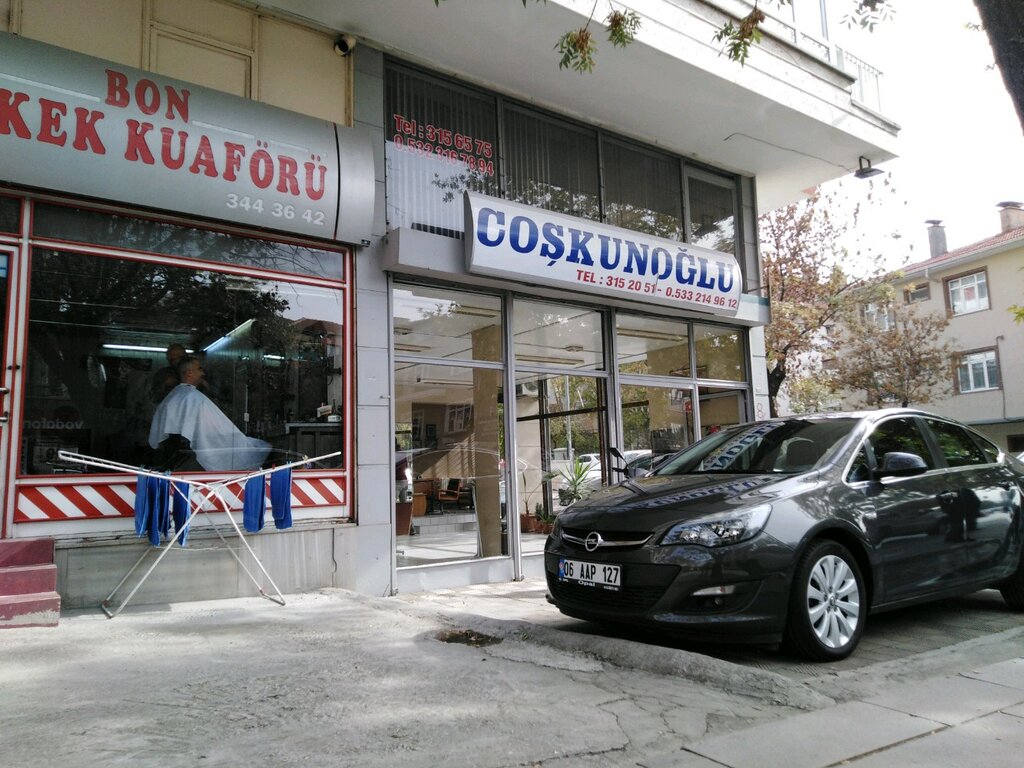 Otomobil satış galerileri Coşkunoğlu Otomotiv, Ankara, foto